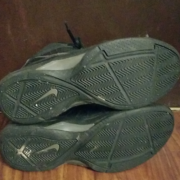 Nike | Shoes | Nike Overplay Basketball Shoes Size 9 4434562 | Poshmark